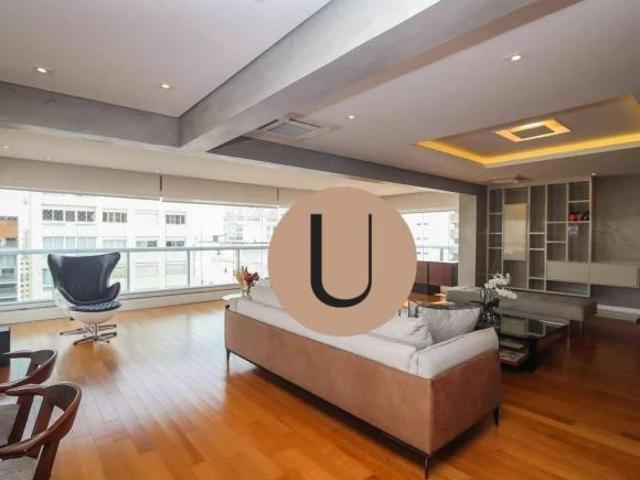 Lindo Apartamento com 205m² no Jardim Paulista