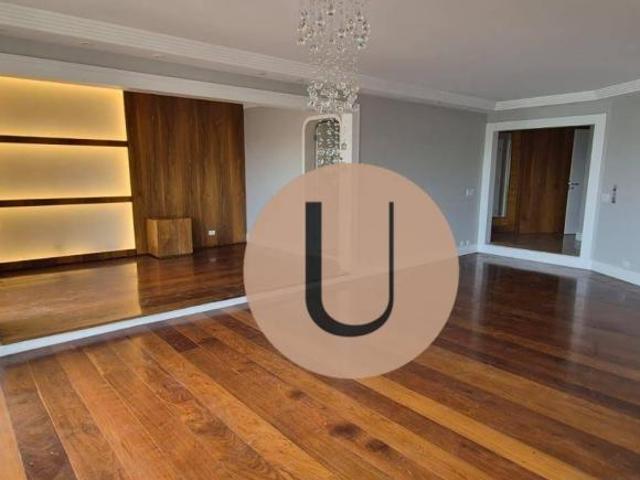 Lindo Apartamento com 229m² no Jardim Paulista
