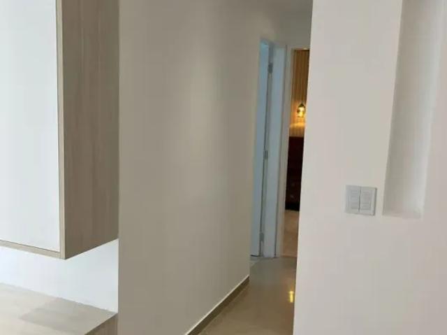 Lindo Apartamento com 2 Dormitórios, Closet e Sacada – Pronto para Morar