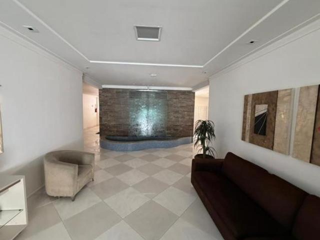 Lindo apartamento com 2 dormitórios na Guilhermina em Praia Grande SP