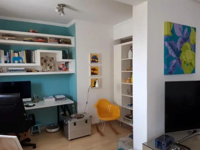 Lindo Apartamento com 92m², 3 Dormitórios Sendo 1 Suíte, Sala com 2 Ambientes e 2 Vagas Fixas de