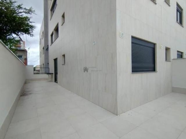lindo apartamento com area privativa, 03 quartos, elevador, 02 vagas, bairro Prado BH