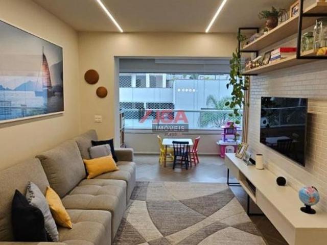 Lindo apartamento com depósito e 2 vagas, no Jardim Prudência, próximo ao Brooklin