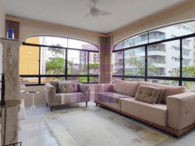 LINDO APARTAMENTO COM ILUMINACAO NATURAL!
