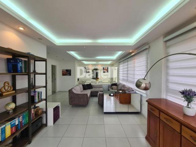 Lindo apartamento com mobilia
