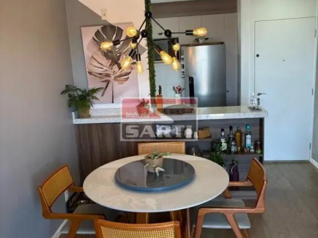 Lindo apartamento com sacada, bem moderno e planejado, grande oferta!