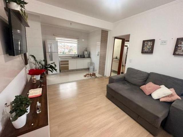Lindo apartamento com suíte no Jardim das Hortênsias
