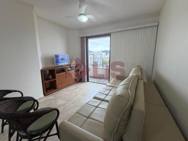 Lindo apartamento com porteira fechada com vista mar entre Martim de Sá e Prainha