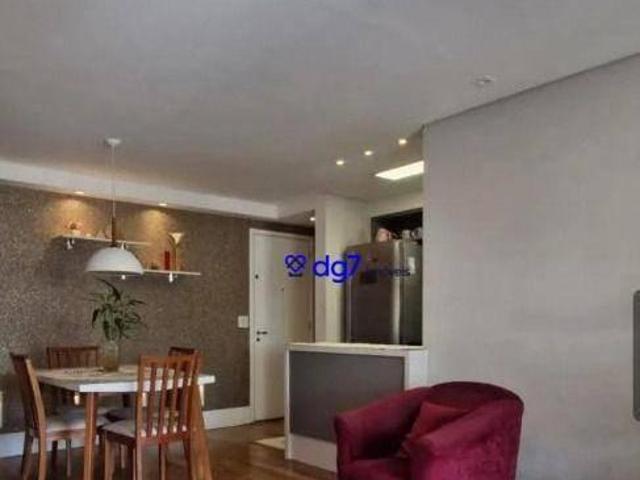 Lindo apartamento com varanda gourmet reformado!