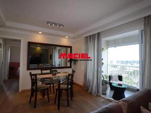 LINDO APARTAMENTO COM VISTA E VARANDA GURMET