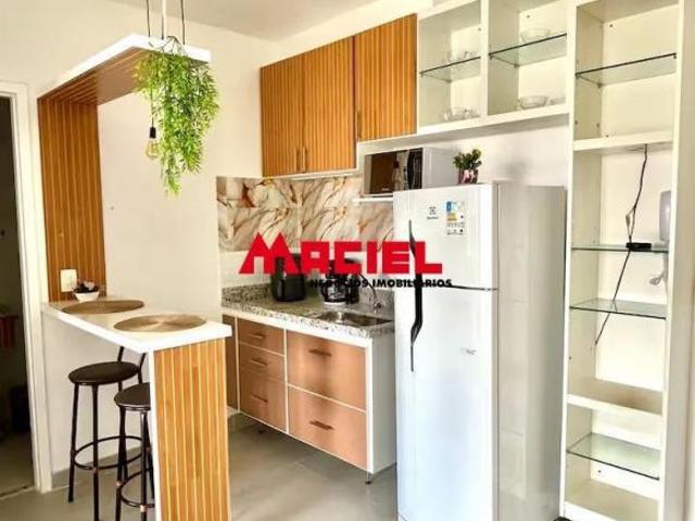 Lindo apartamento com vista livre da sacada