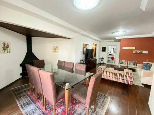 Lindo apartamento de 157m2, 4 dormitórios, 2 suítes, 2 vagas com lareira em região nobre de Santana