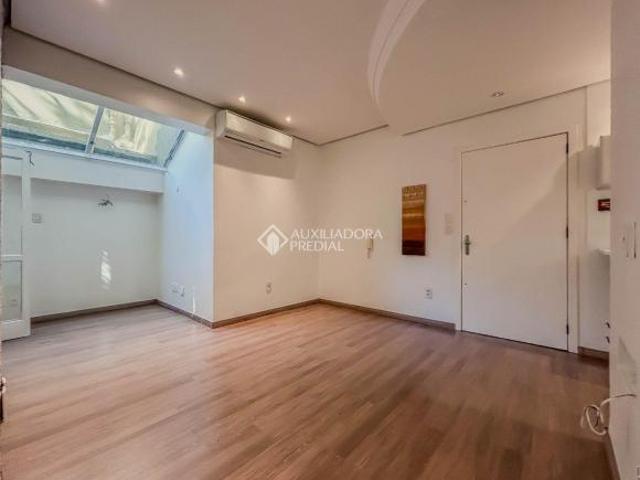 Lindo apartamento de 1 quarto com pátio!