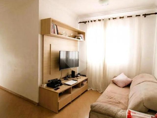Lindo Apartamento de 2 dormitórios com varanda, 1 vaga e lazer completo