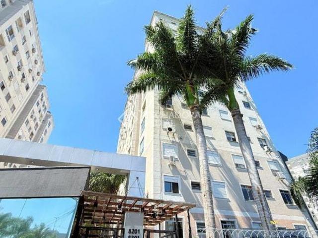 Lindo apartamento de 2 dormitórios, sendo 1 suíte, com sacada e churrasqueira