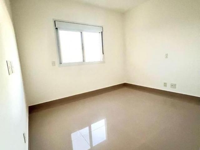 Lindo Apartamento de Alto Padrão no Edifício Terraço D?Italia, 22? andar com vista para o por do sol