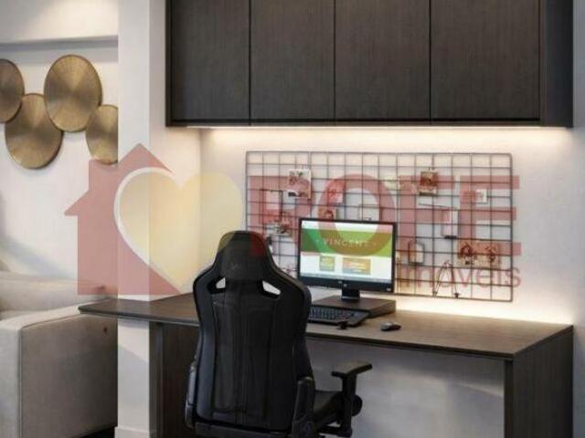 LINDO APARTAMENTO DECORADO A VENDA COM 2 DORMITÓRIOS, SENDO 1 SUÍTE E 1 VAGA DE GARAGEM POR 850.000