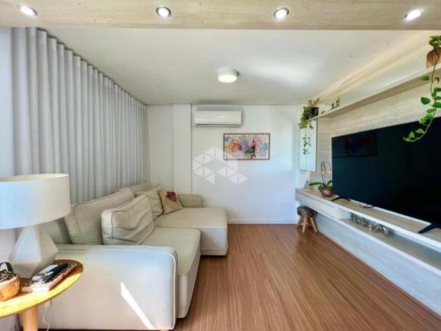 Lindo Apartamento Duplex à Venda no Centro Vista Panorâmica e Muito Conforto!