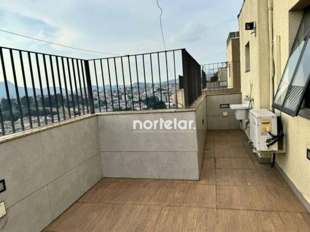 Lindo apartamento duplex e de cobertura à venda na Vila Mangalot