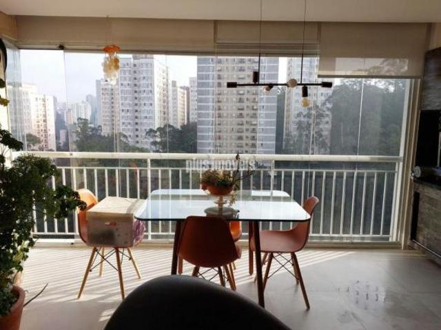 Lindo Apartamento em Excelente Condomínio Morumbi