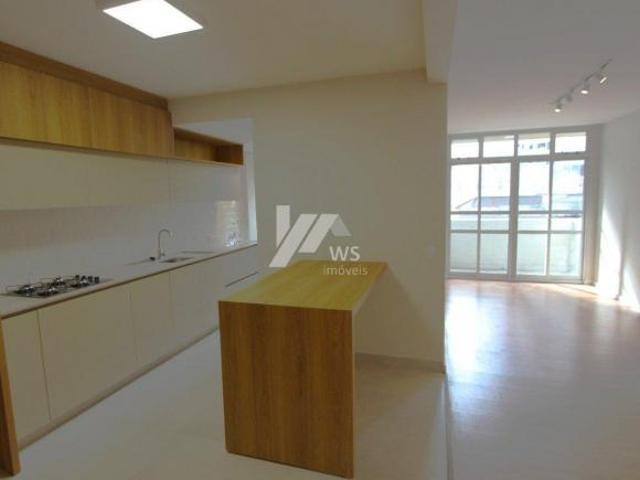 Lindo apartamento em excelente localização!