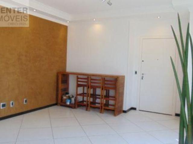 Lindo apartamento em excelente localização
