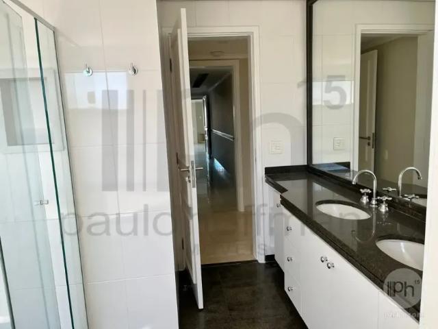 Lindo Apartamento em Moema!