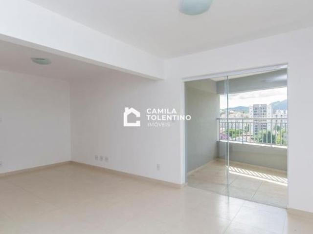 Lindo apartamento em ótima localização