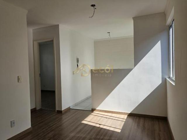 LINDO APARTAMENTO EM RESIDENCIAL CLUBE CAMPO LARGO PR