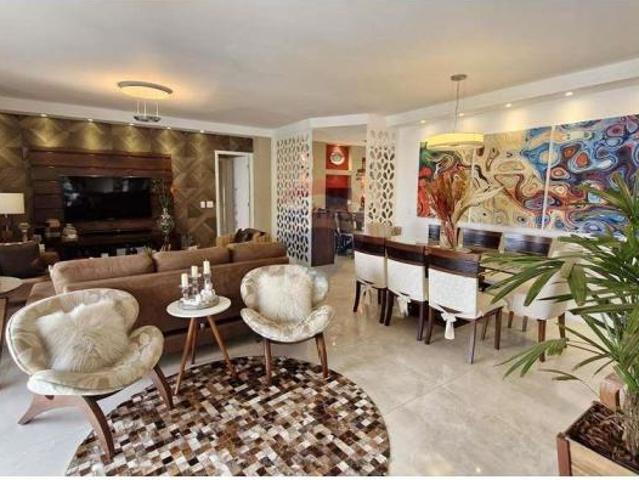Lindo apartamento em rua privilegiada no Morumbi !