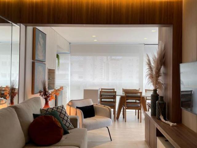 Lindo apartamento Face norte, varanda gourmet e 2 vagas demarcadas