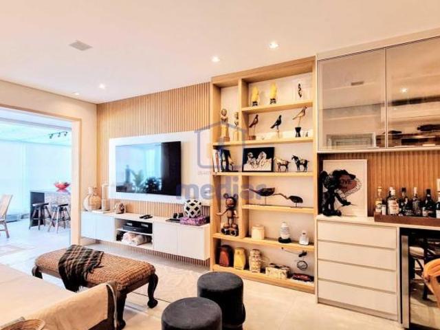 Lindo apartamento Garden, porteira fechada, para quem tem bom gosto e privilegia a privacidade !