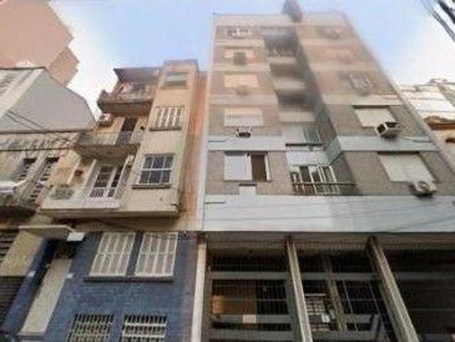 LINDO APARTAMENTO GRANDE 1 DORMITÓRIO NO CENTRO HISTÓRICO