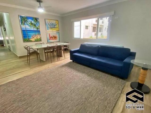 LINDO APARTAMENTO INTEIRAMENTE REFORMADO, 03 DORMITÓRIOS À 400M DO MAR!