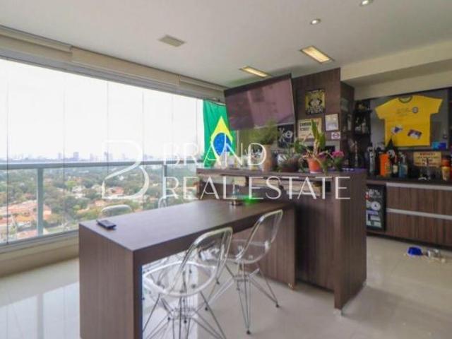 Lindo apartamento localizado no Campo Belo