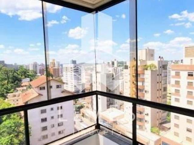 LINDO APARTAMENTO LOCALIZADO NO CENTRO DA CIDADE, COMPOSTO POR: 3 DORMITÓRIO