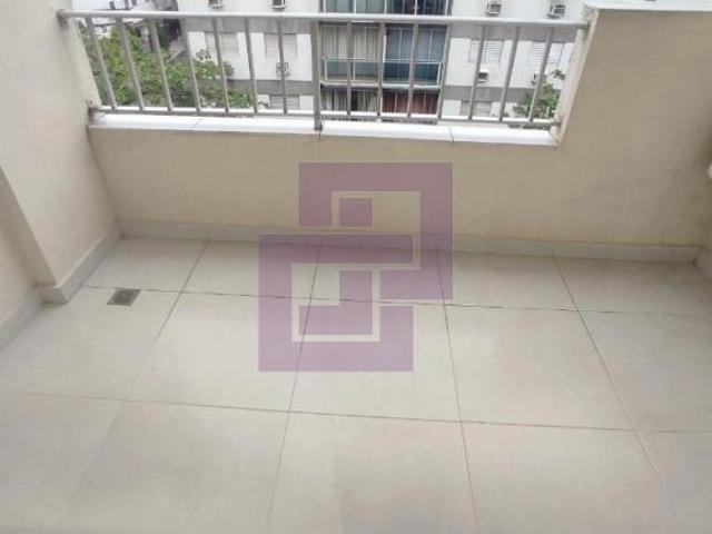 Lindo Apartamento, localizado a 300 metros do mar!