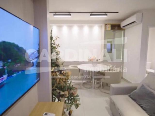 Lindo apartamento mobiliado à venda no Edifício Attuale