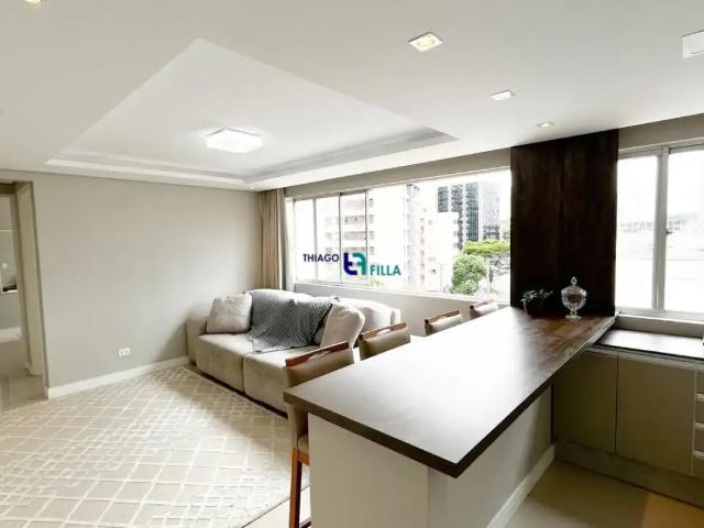 Lindo Apartamento Mobiliado e Equipado no Centro Cívico Curitiba!