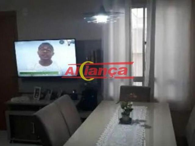 LINDO APARTAMENTO NA AGUA CHATA, COM 2 DORMITORIOS!