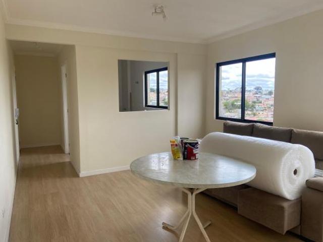 LINDO APARTAMENTO NA CLARA POLSIN