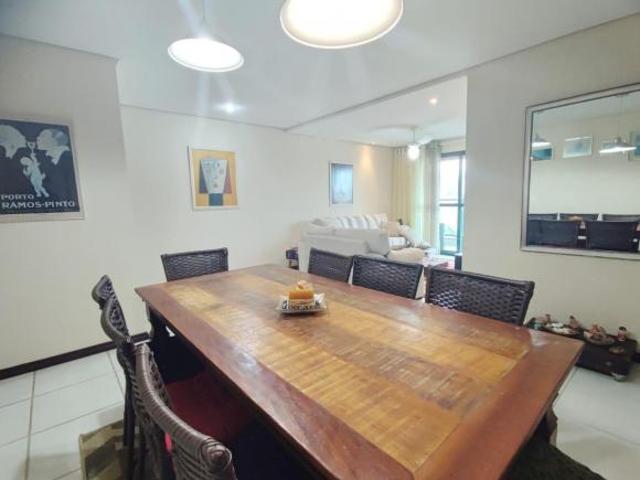 Lindo Apartamento na Martim de Sá apenas 200 mts da praia. Para quem busca um apartamento bem distri