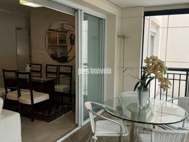 Lindo apartamento na melhor rua de Moema