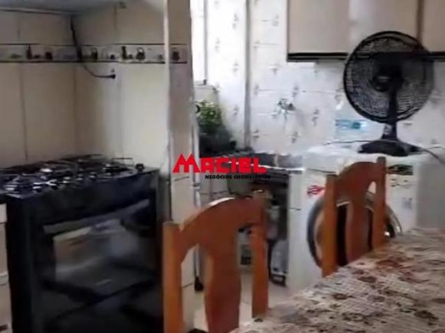 LINDO APARTAMENTO NA REGIÃO DA VILA INDUSTRIAL.