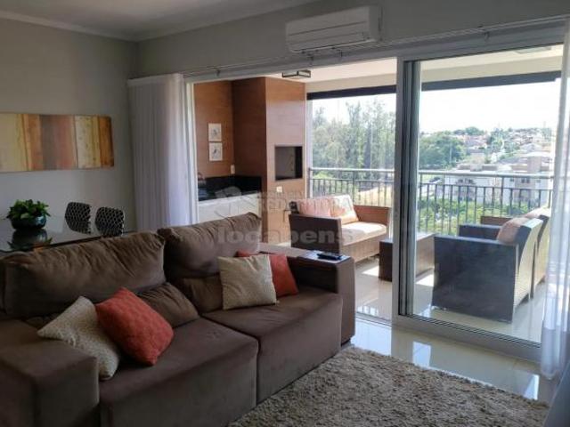 Lindo apartamento de 3 dormitórios MOBILIADO no Terraço Juscelino