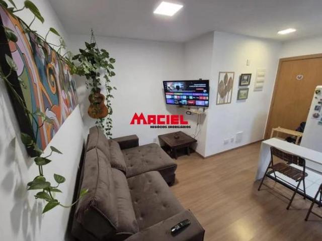 Lindo apartamento no Urbanova com vista permanente para as montanhas!