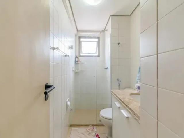 Lindo apartamento no Alto da Lapa, andar alto com lazer e armarios e 3 vagas de garagem