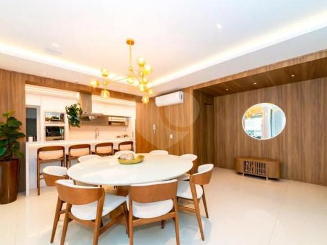 Lindo Apartamento no Bairro Cabral