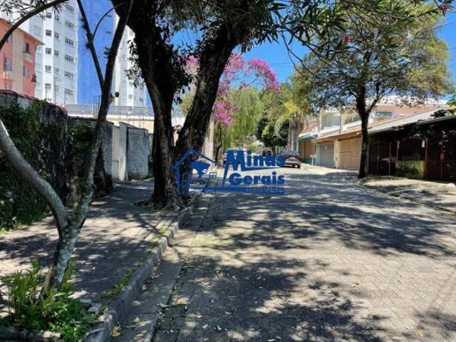 LINDO APARTAMENTO NO BOSQUE DOS EUCALIPTOS, PRÓXIMO DA QUINTA DAS FLORES, VENDE SE!