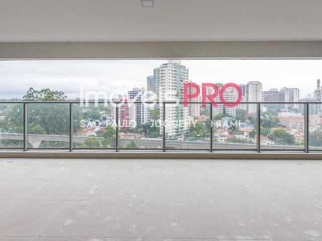 Lindo Apartamento no Campo Belo com 143m2! Oportunidade!